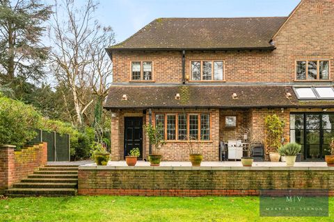 The South Border, Purley CR8, 3 bed semi-detached house to rent, £6,000 ...