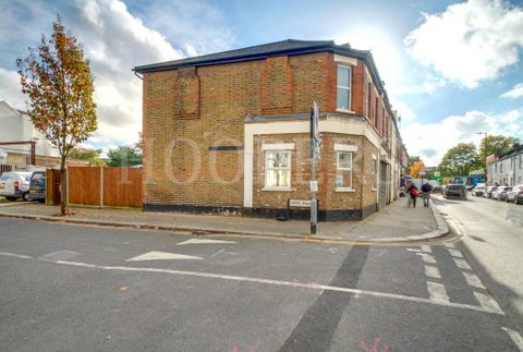 6 bed block of flats for sale in Neasden Lane, London NW10, £750,000 ...