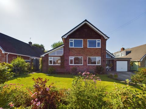 Rockbourne Avenue, Woolton, Liverpool. L25, 4 bed detached house for ...