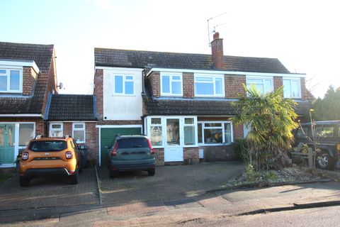 Garden Fields, Stebbing CM6, 5 bed semi-detached house for sale, £ ...