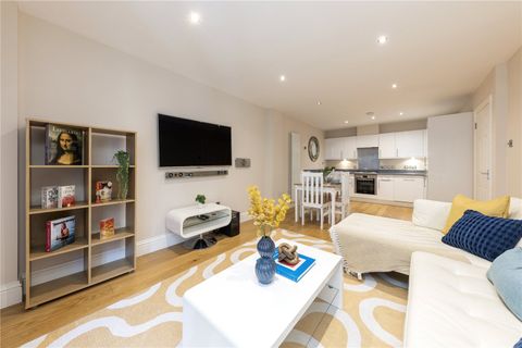 2 bed flat for sale in Lion Court, 28 Magdalen Street, London SE1, £ ...