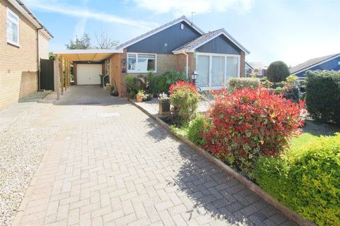 Springbank, Garforth, Leeds LS25, 3 bed detached bungalow for sale, £ ...