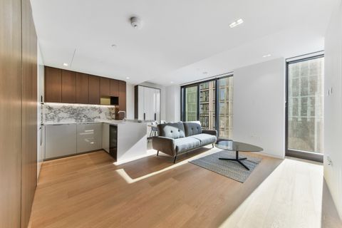 Casson Square, Waterloo, London SE1, 1 bed flat to rent, £3,987 pcm ...