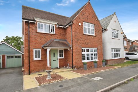Hadstock Close, Leicester LE5, 4 bed detached house for sale, £500,000 ...
