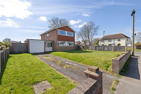 3 bed detached house for sale in Middleton Road, Felpham, West Sussex ...