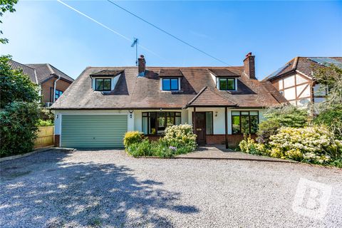 Main Road, Bicknacre, Chelmsford, Essex CM3, 4 bed chalet for sale, £ ...