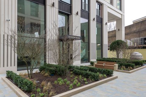 1 bed flat for sale in Casson Square, Waterloo SE1, £700,000 - Zoopla