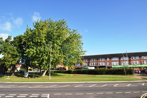 Woodhall House, Welwyn Garden City AL7, 1 bed flat to rent, £950 pcm ...
