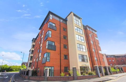 2 bed flat for sale in Broad Gauge Way, Wolverhampton WV10, £125,000 ...