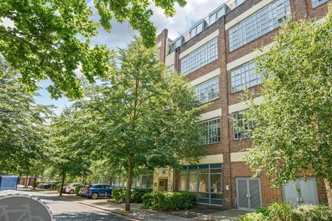 Peckham Grove, London SE15, 1 bed flat for sale, £350,000 - Zoopla