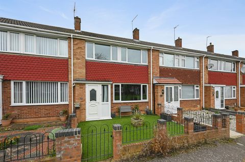 3 bed property for sale in Kimble Drive, Bedford MK41, £274,950 - Zoopla