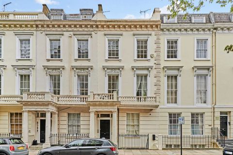Cambridge Street, Cambridge Street SW1V, 2 bed flat to rent, £2,999 pcm ...