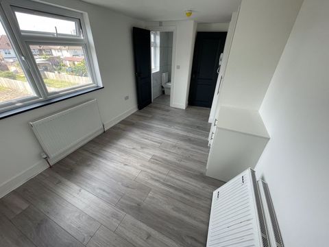 Hunters Grove, Hayes UB3, 11 bed property to rent, £10,000 pcm - Zoopla