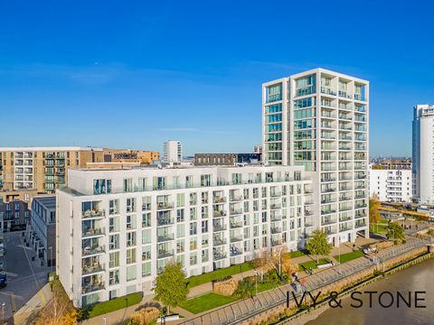 2 Royal Wharf Walk, London, Greater London E16, 3 bed flat for sale, £ ...
