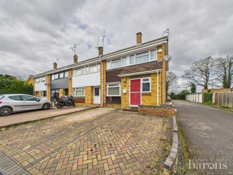3 bed end terrace house for sale in Packenham Road, Kings Furlong ...