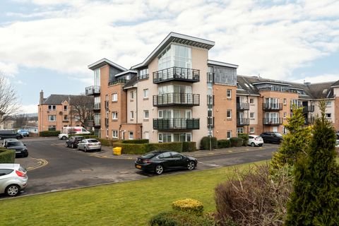 3 bed flat for sale in 1/3 Appin Place, Edinburgh EH14, £330,000 - Zoopla