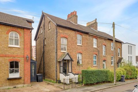 3 bed end terrace house for sale in Suffolk Road, London SE25, £650,000 ...