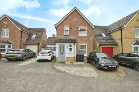 Albert Gardens, Harlow CM17, 3 bed detached house for sale, £465,000 ...