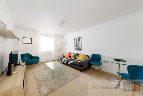 Chillingham Road, Heaton, Newcastle Upon Tyne NE6, 2 bed flat for sale ...