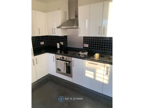 Lait House, Beckenham BR3, 2 bed flat to rent, £2,100 pcm - Zoopla