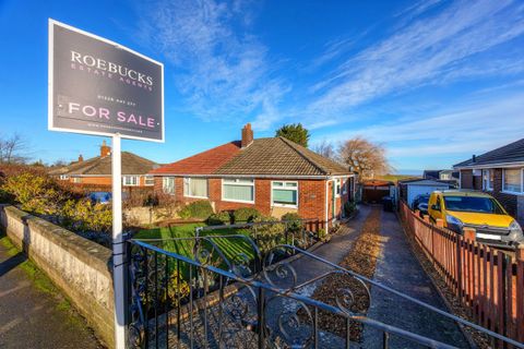 Edgehill Road, Staincross, Barnsley S75, 2 bed semi-detached bungalow ...
