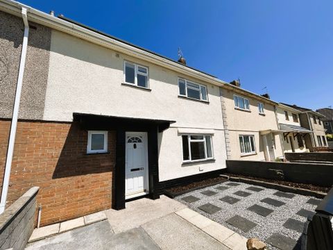 Brynsierfel, Carmarthenshire SA14, 3 bed terraced house for sale, £ ...