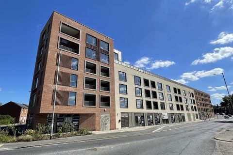 Tayfen Road, The Lantern Tayfen Road IP33, 2 bed flat to rent, £1,800 ...