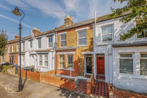 3 bed terraced house for sale in Framfield Road, London W7, £639,000 ...