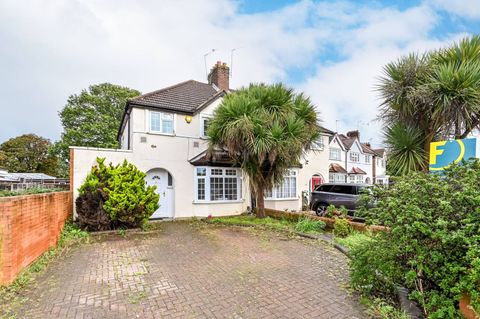 Sutton Way, Hounslow TW5, 3 bed semi-detached house for sale, £750,000 ...