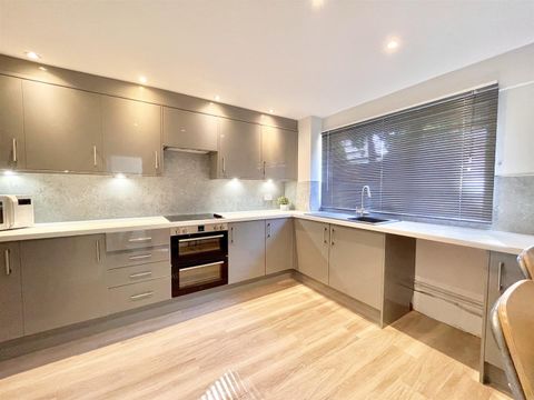 Astley Close, Woodrow, Redditch B98, 3 bed terraced house to rent, £ ...