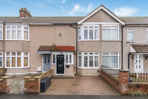 Manser Road, Rainham RM13, 2 bed terraced house for sale, £375,000 - Zoopla