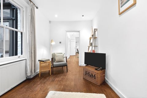 Ifield Road, London SW10, 1 bed flat for sale, £550,000 - Zoopla