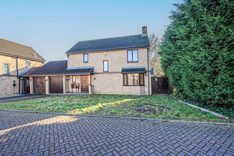 Booker Avenue, Bradwell Common, Milton Keynes MK13, 4 bed detached ...
