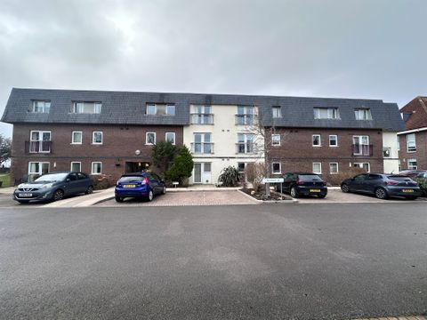 Clyne Common, Clyne Common, Swansea SA3, 2 bed flat for sale, £95,000 ...