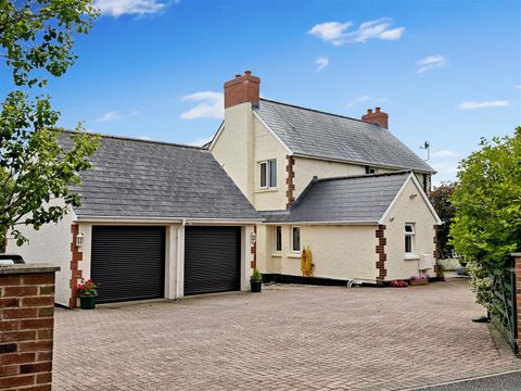 Acland Road, Landkey, Barnstaple EX32, 4 bed detached house for sale, £ ...