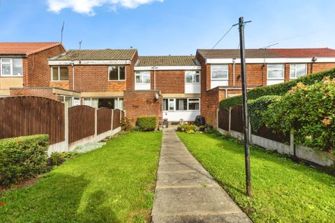 Beacon Grove, Morley, Leeds LS27, 2 bed terraced house for sale, £ ...