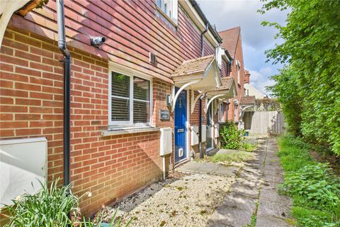 Mill Lane, Padworth, Reading, Berkshire RG7, 2 bed terraced house for ...