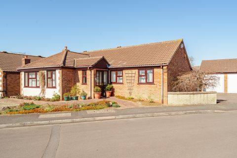 4 bed detached bungalow for sale in Sherbourne Avenue, Bradley Stoke ...