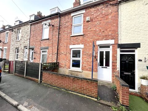 3 bed terraced house for sale in Percy Road, Woodford Halse ...