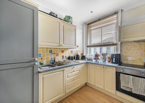 2 bed flat for sale in Flat 7, 22 Fore Street, Hayle, Cornwall TR27, £ ...