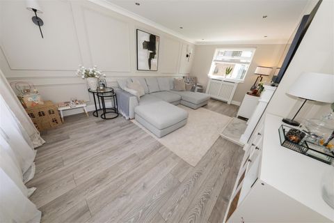 Alves Drive, Glenrothes KY6, 3 bed end terrace house for sale, £133,995 ...