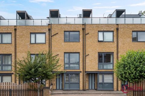 Chimes Terrace N8, 4 bed terraced house for sale, £1,150,000 - Zoopla