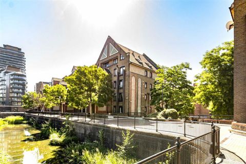 Discovery Walk, Wapping E1W, Studio to rent, £1,573 pcm - Zoopla