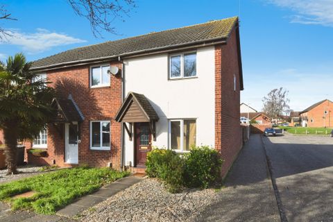 2 bed end terrace house for sale in Blacklock, Springfield, Chelmsford ...