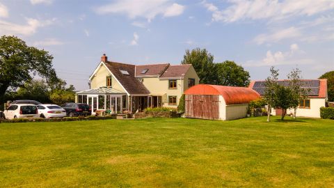 Begelly, Kilgetty SA68, 3 bed detached house for sale, £700,000 - Zoopla