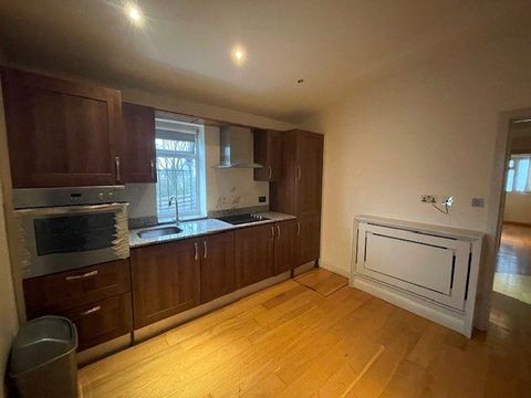 2 bed flat to rent in Monkfrith Way, Southgate, London N14, £1,550 pcm ...