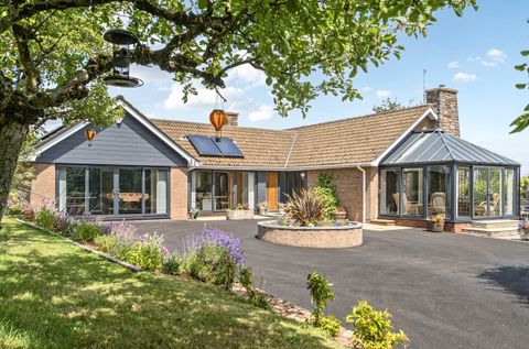 Kennford, Exeter, Devon EX6, 4 bed bungalow for sale, £1,200,000 - Zoopla