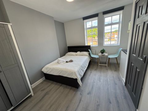 Handel Way, Edgware HA8, Studio to rent, £1,290 pcm - Zoopla