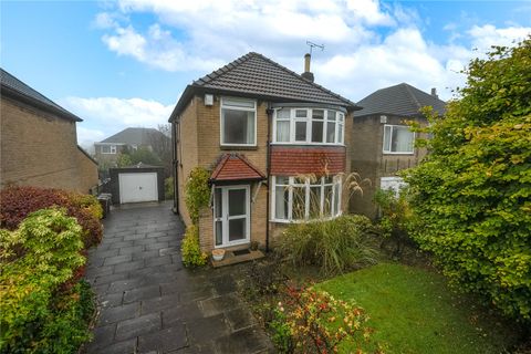 Carr Manor Drive, Leeds, West Yorkshire LS17, 3 bed detached house for ...