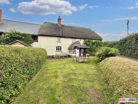 3 bed cottage for sale in Fawns Cottage, Sowton, Exeter EX5, £600,000 ...